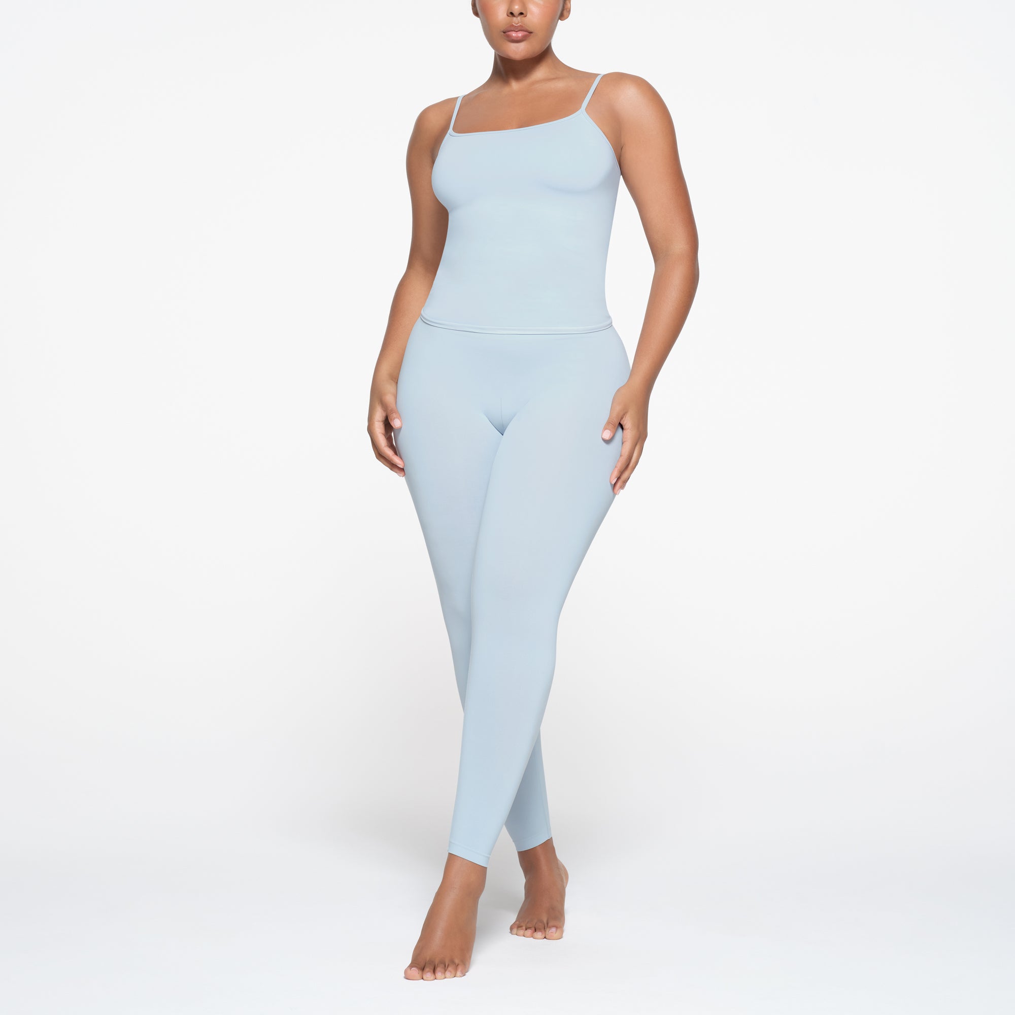Soft Smoothing Seamless | SKIMS